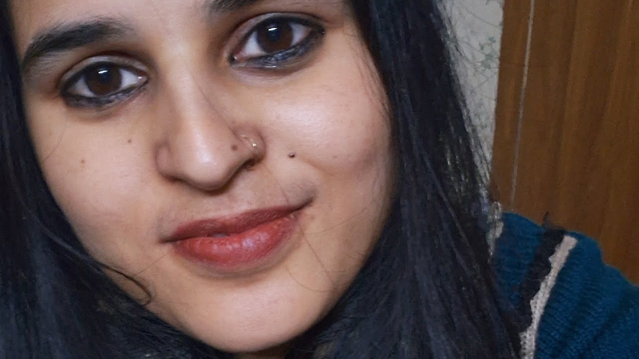 Dolly Mishra life is change is live - YouTube