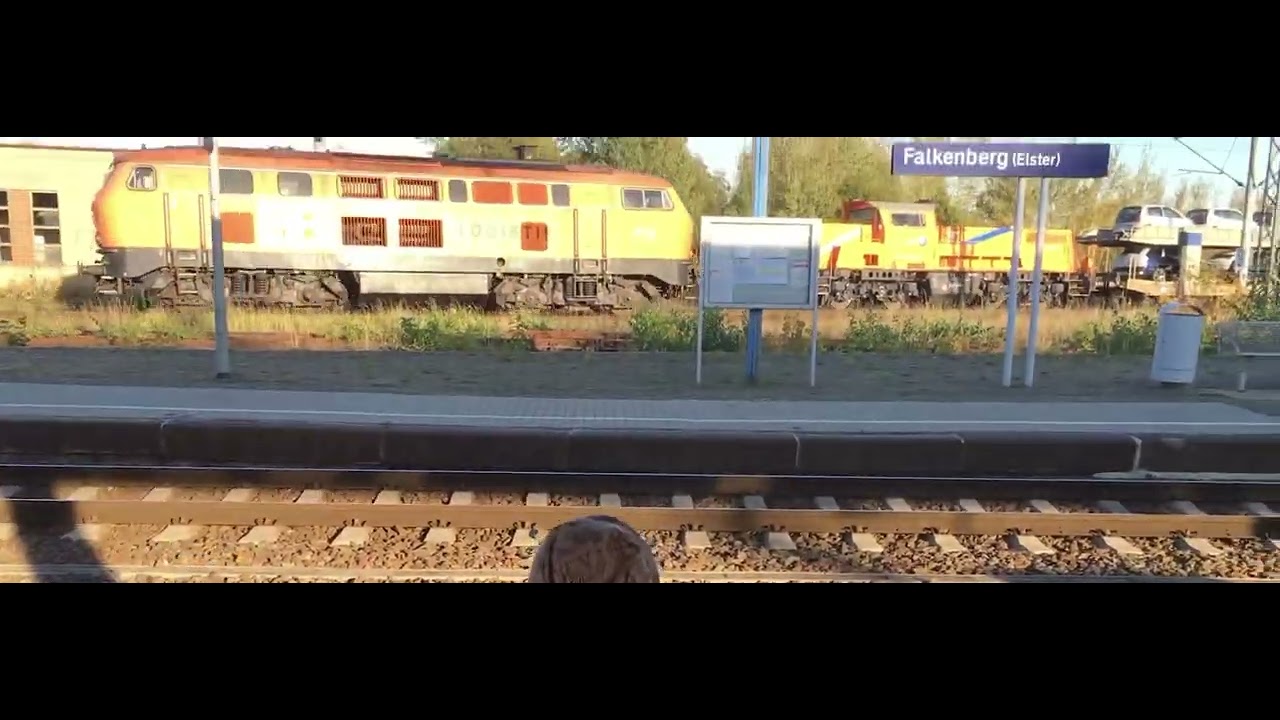 Diesellok Dieselsound laut!! Power BR225 - YouTube