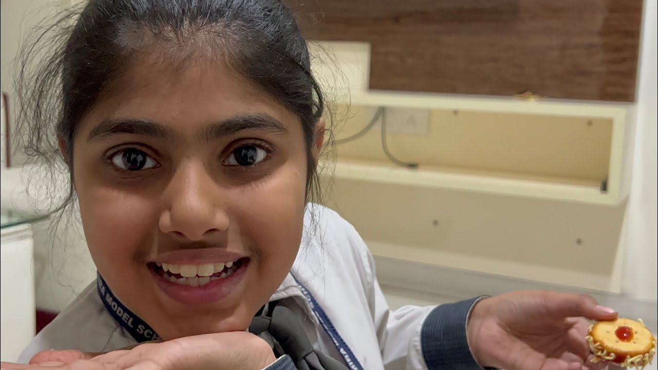 AAJ TRISHA NE BANAYI NEW DISH 😍🫶🏻||NEERU SAINI VLOGS - YouTube