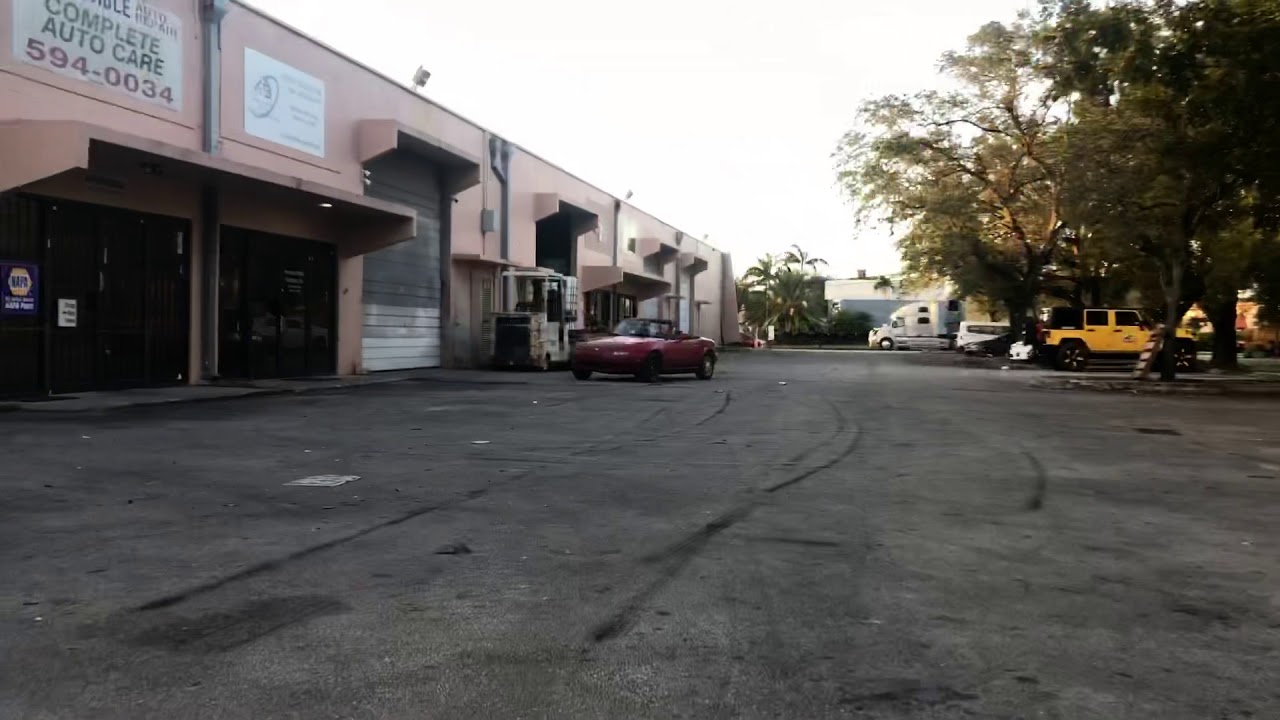 Miata welded diff drift - YouTube