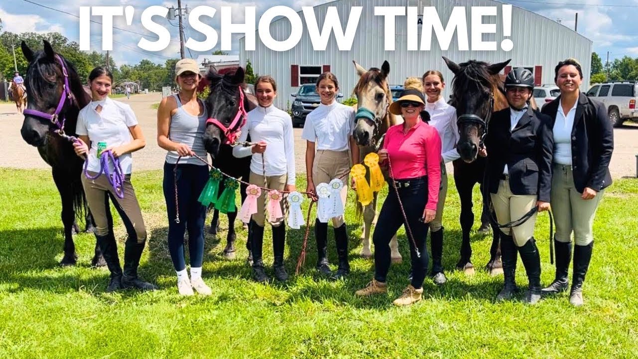 FREE SPIRIT HEADS TO THE HORSE SHOW! - YouTube