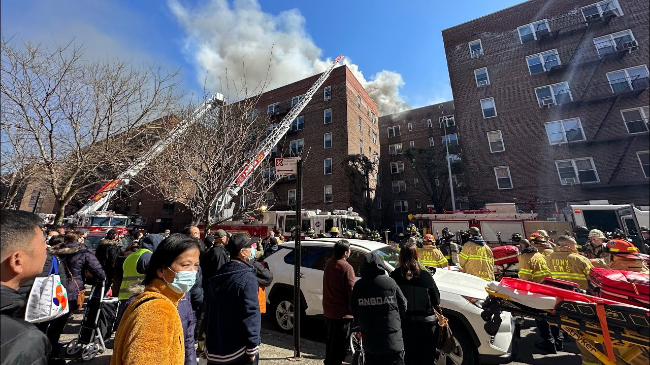 3/20 🔥eStatTV第一直播 134-30 Franklin Ave Fire in Six-Story Apartment ...