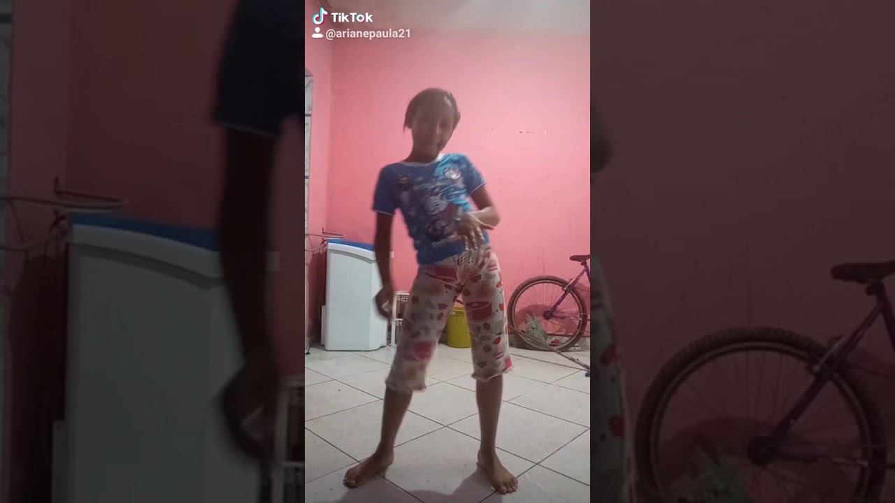 Minha princesa dançando - YouTube