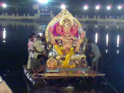 Raigad cha Raja 2012 Visarjan 10- Vikhroli Yuva Seva Sanstha - YouTube