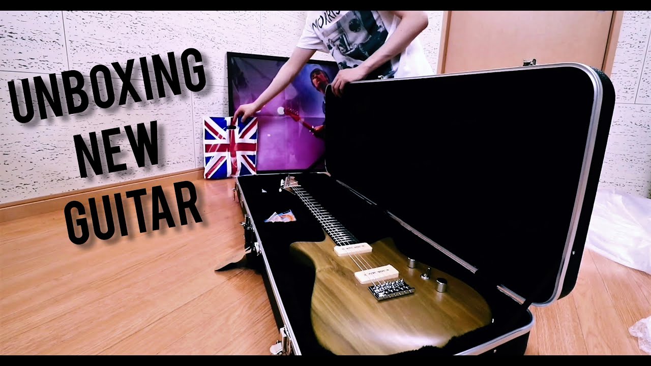 【Unboxing】「Custom made Guitar by Hanley Guitar UK」 【開封の儀】 - YouTube