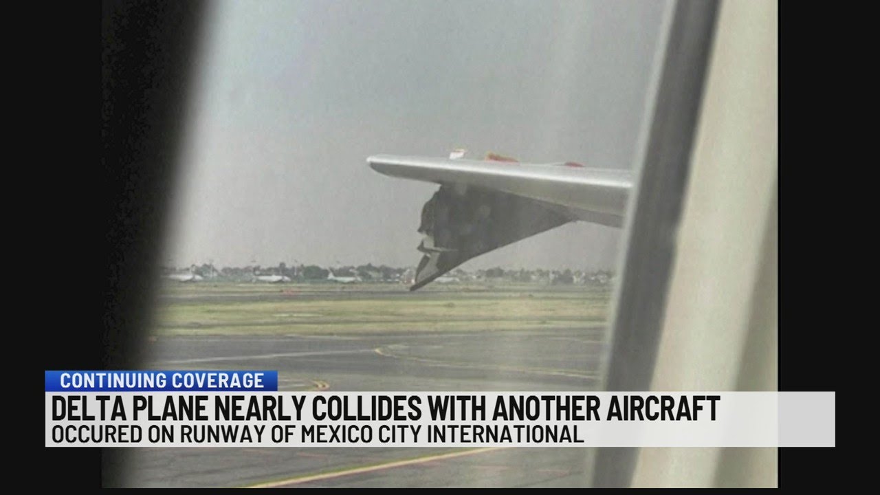Delta plane nearly collides with another aircraft - YouTube