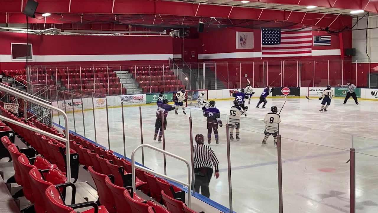 Andrew Schmid scores from center ice to give RFH a 3-2 lead - YouTube