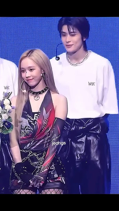 JaeHyun x Winter ( K-World Dream Awards ) - YouTube