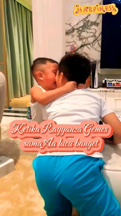 Ketika Rayyanza Gemes Banget Sama Aa Rafathar Lucu Banget #rafathar - YouTube