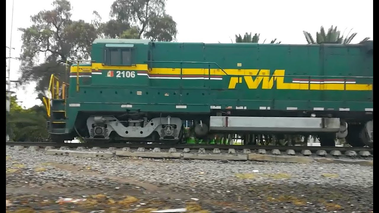 Persecución al Reyes!! | FTVM | B23-7 2106 - 2102 - YouTube