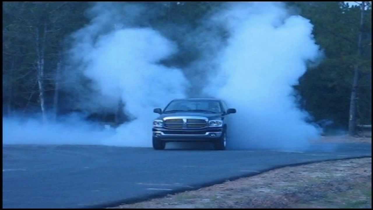 Dodge ram 1500 burnout!! - YouTube