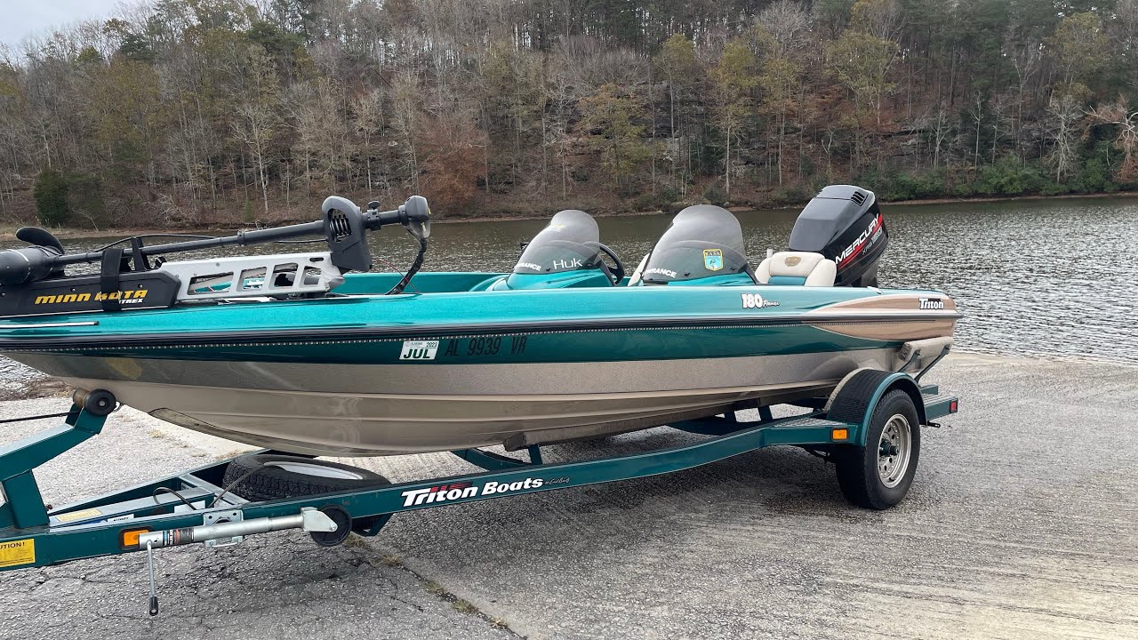 I’m Selling My 1998 Triton 180 Premier | Boat Walkthrough - YouTube
