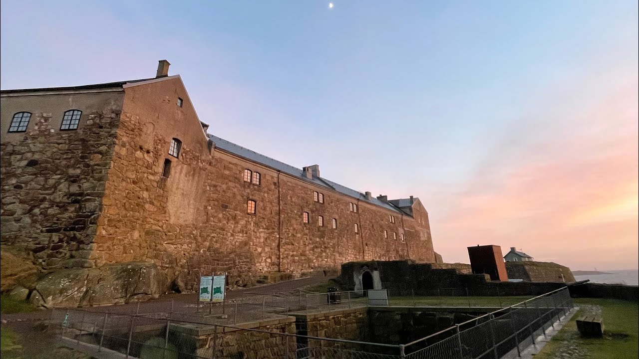 A walk around Varberg fortress, in Sweden (Varbergs fästning) - YouTube