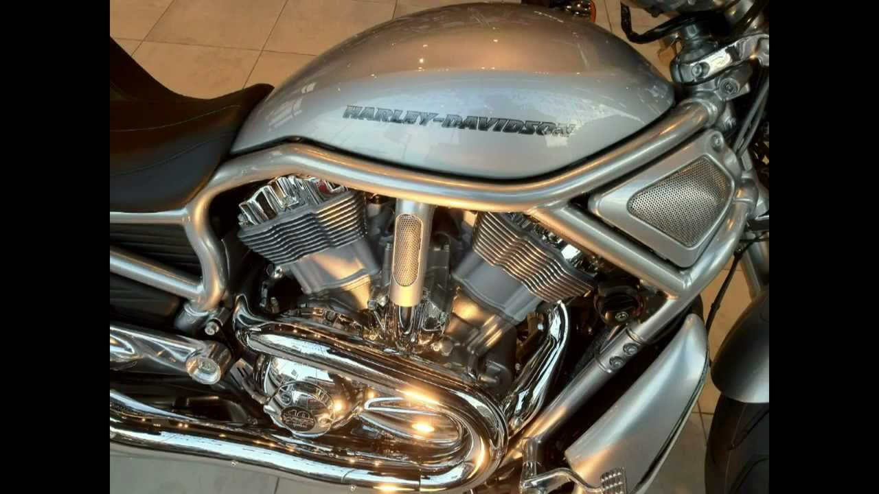 V-Rod VRSCDX 2012 Anniversary Edition - YouTube