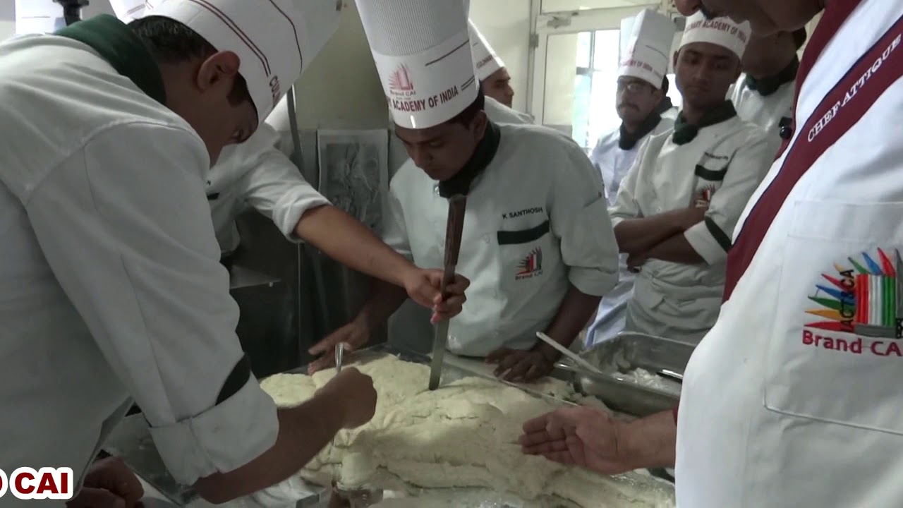 ADVANCED MASHED POTATO SCULPTURE 1 - YouTube