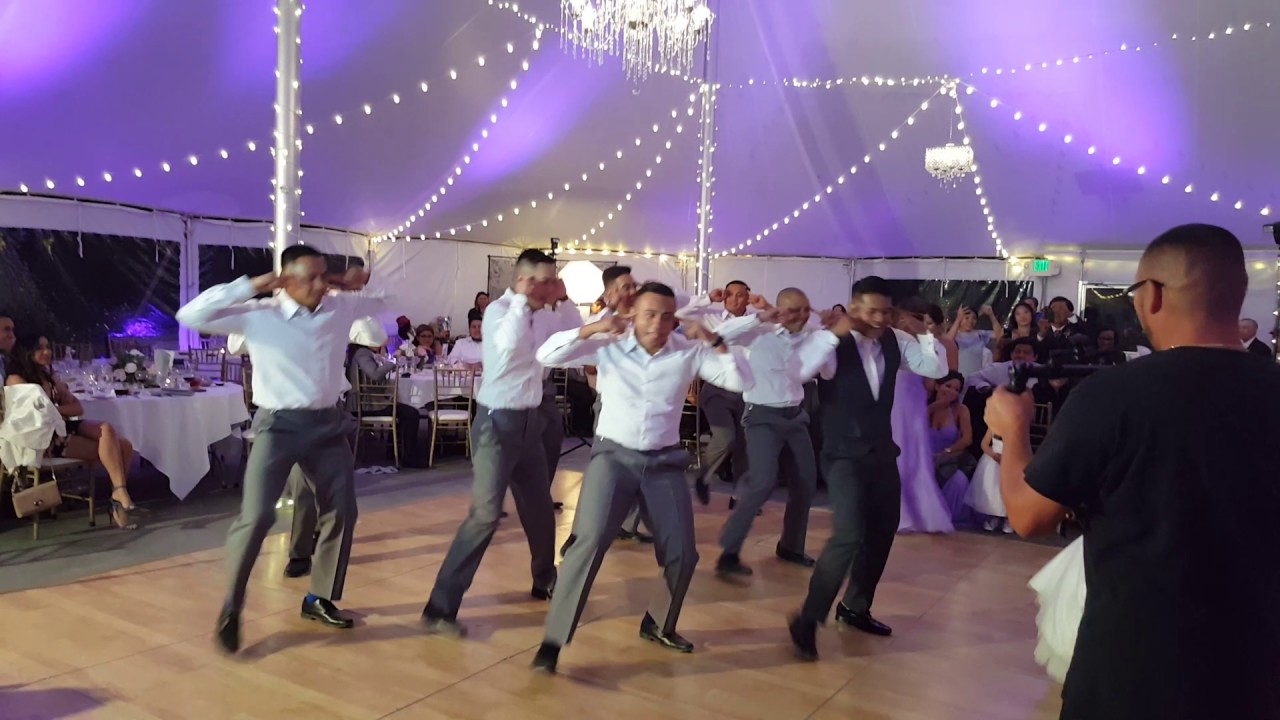 8.20.16 - Groom & Groomsmen SURPRISE dance for the bride @ Fiel/Balanza ...