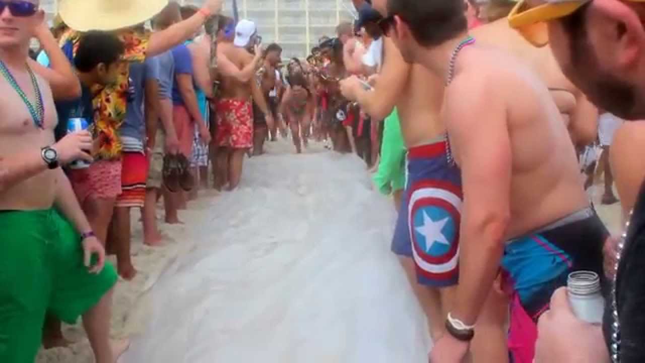 Epic FAIL - Girl Wipes Out on Slip N Slide - Spring Break - YouTube