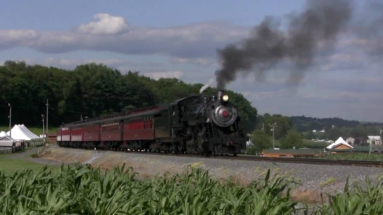 Strasburg, Amtrak and Norfolk Southern on the Keystone Corridor - YouTube