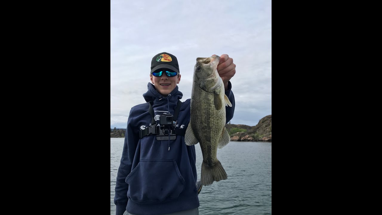Banks Lake Bass Fishing WA - YouTube