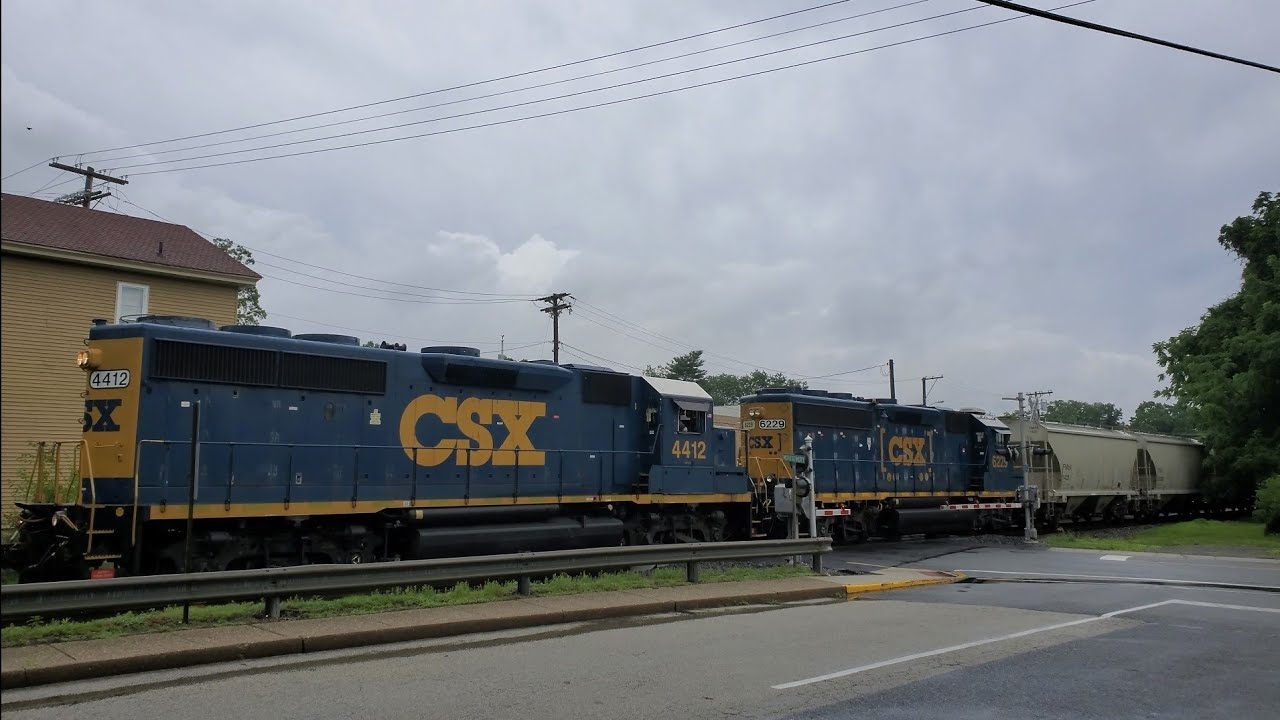 CSXT 4412/CSXT 6229 leads CSAO WPMI-61 LHF Elephant Style! - YouTube