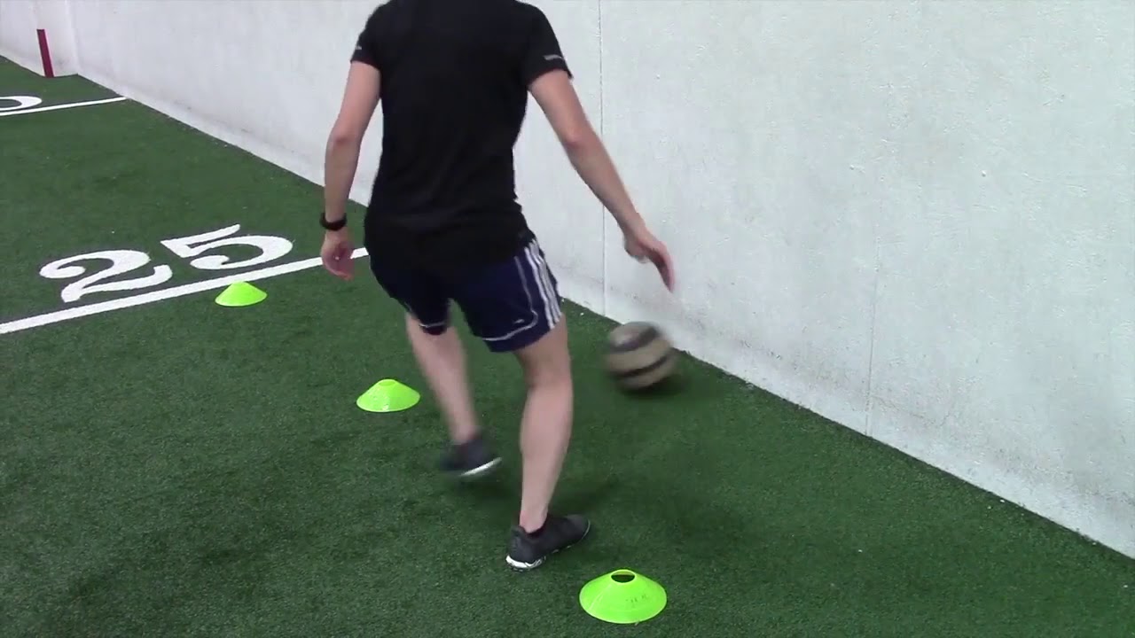 How to do a Wall Pass and Dribble Exercise - YouTube