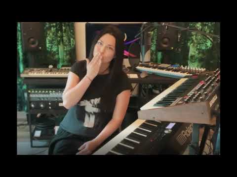 Evanescence - The Change (Acoustic Home Sessions)