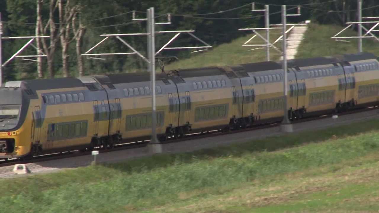 Dutch trains - VIRM NS) at Hanzenlijn (1) - YouTube