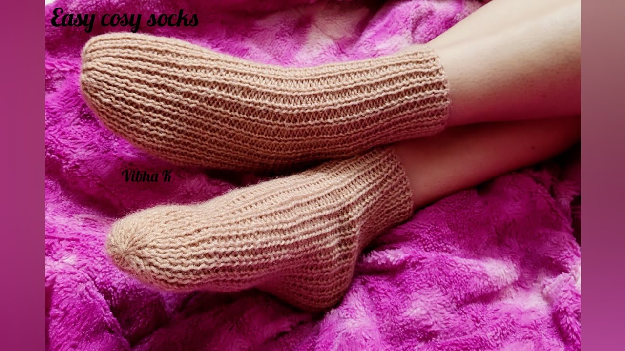Easy Cosy Socks 🧦 - YouTube