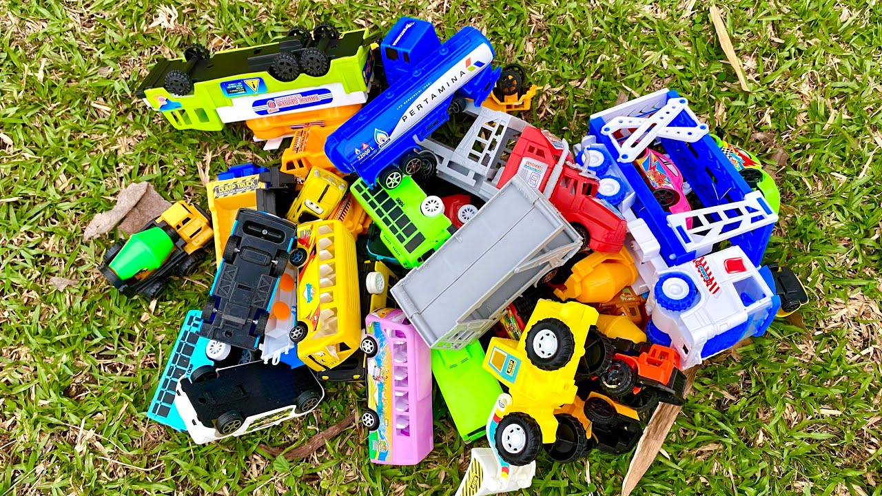 Menemukan Mainan Anak Kereta Api Thomas And Friends , Bus Tayo , Power ...