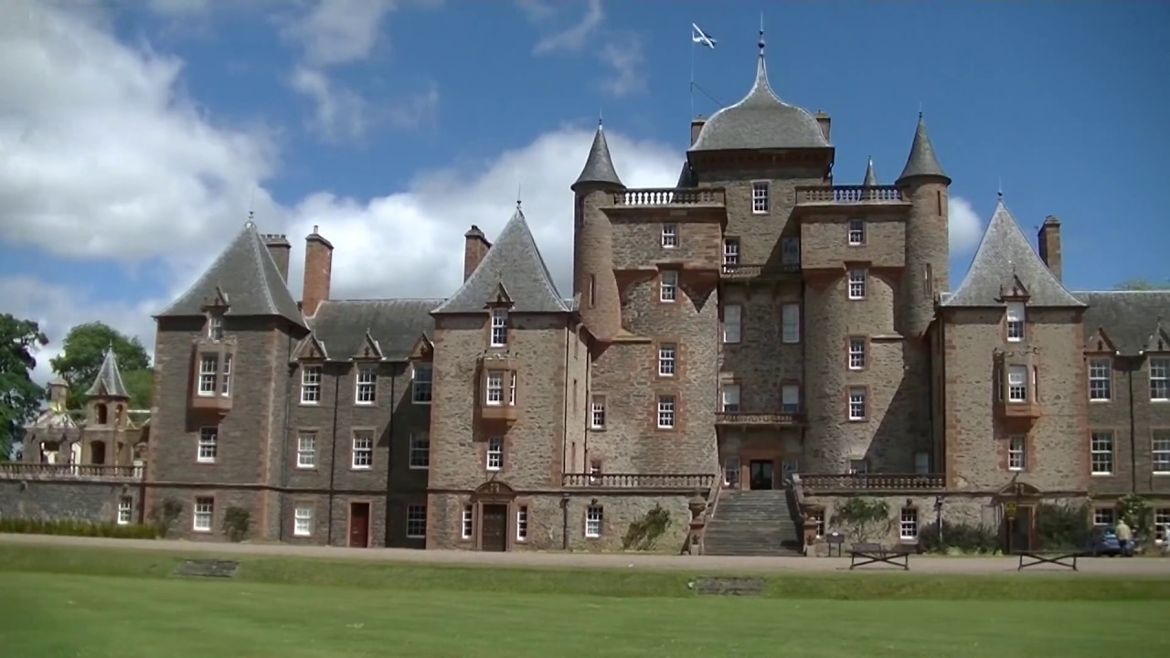 THIRLESTANE CASTLE, SCOTLAND - YouTube