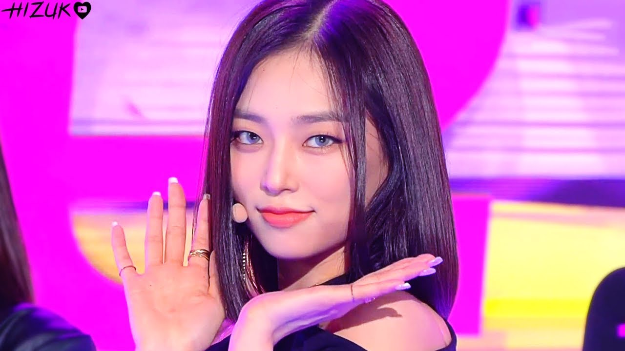 CLC(씨엘씨) - Devil 교차편집(stage mix) - YouTube