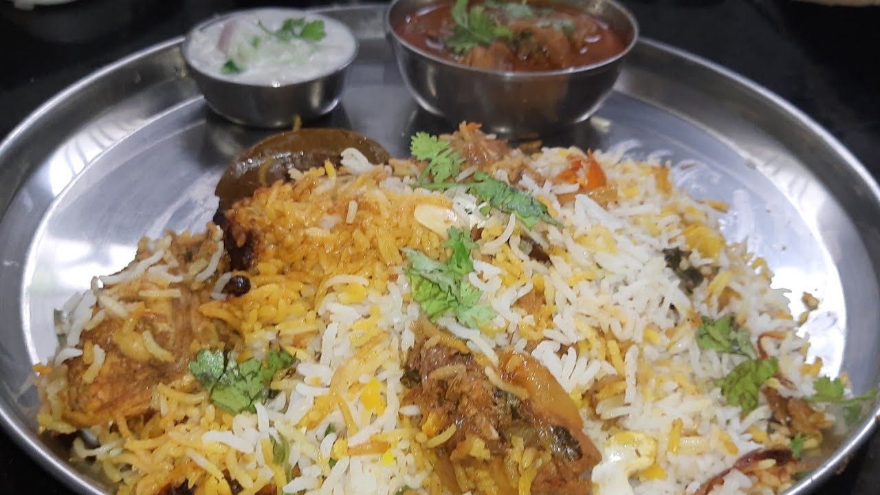 Matka Chicken Dum Biryani with Chicken curry and veg soup - YouTube