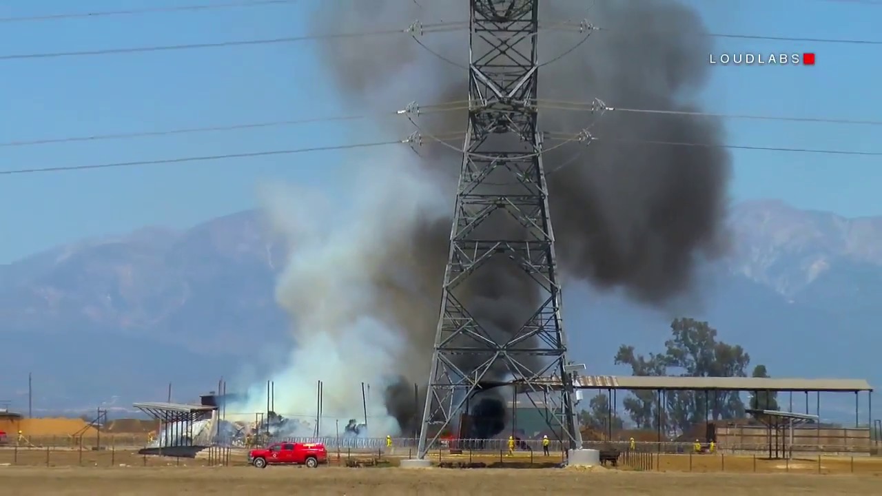 Large Hay Fire / Ontario 4.14.18 - YouTube