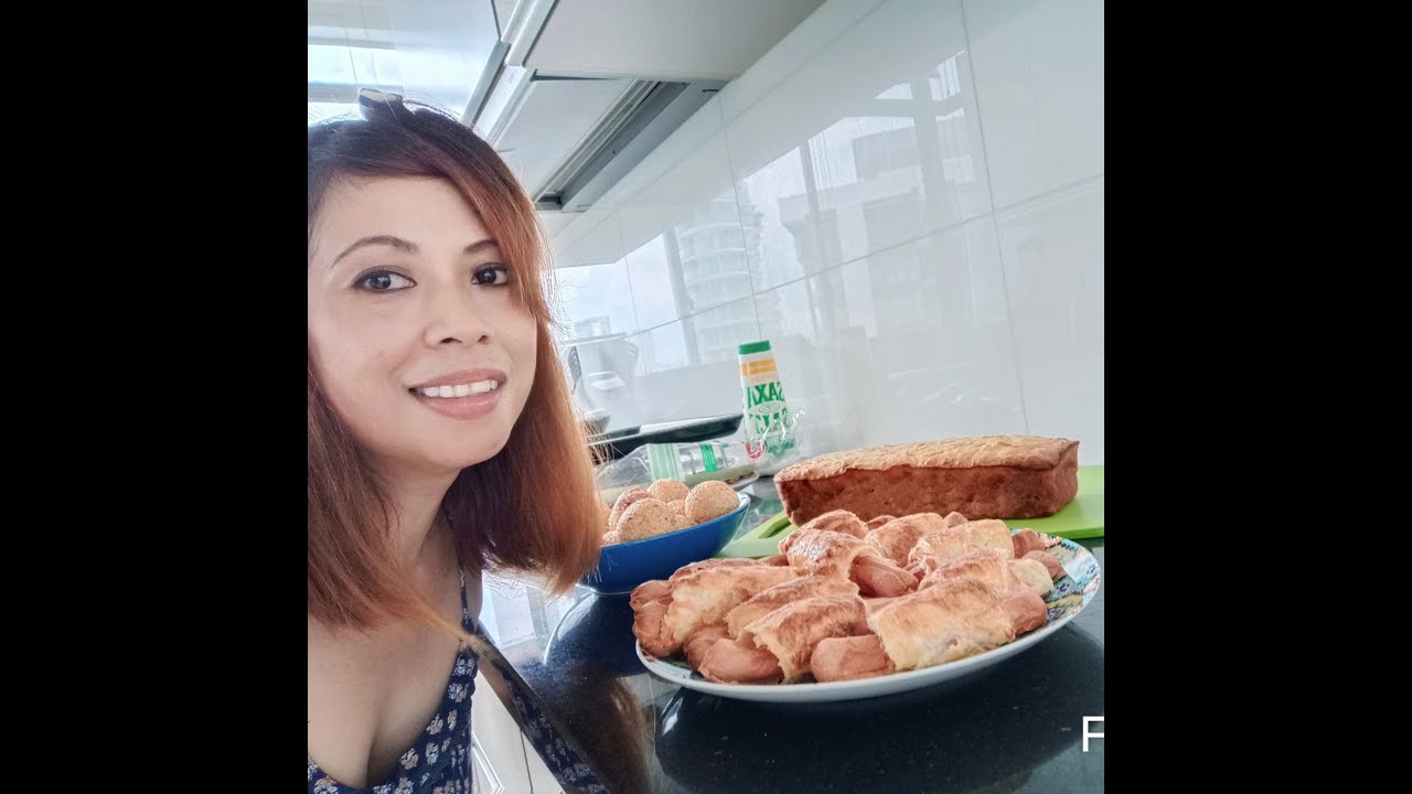 Banana cake practice baking makes perfect - YouTube