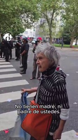 No valen ni 10 centavos - YouTube
