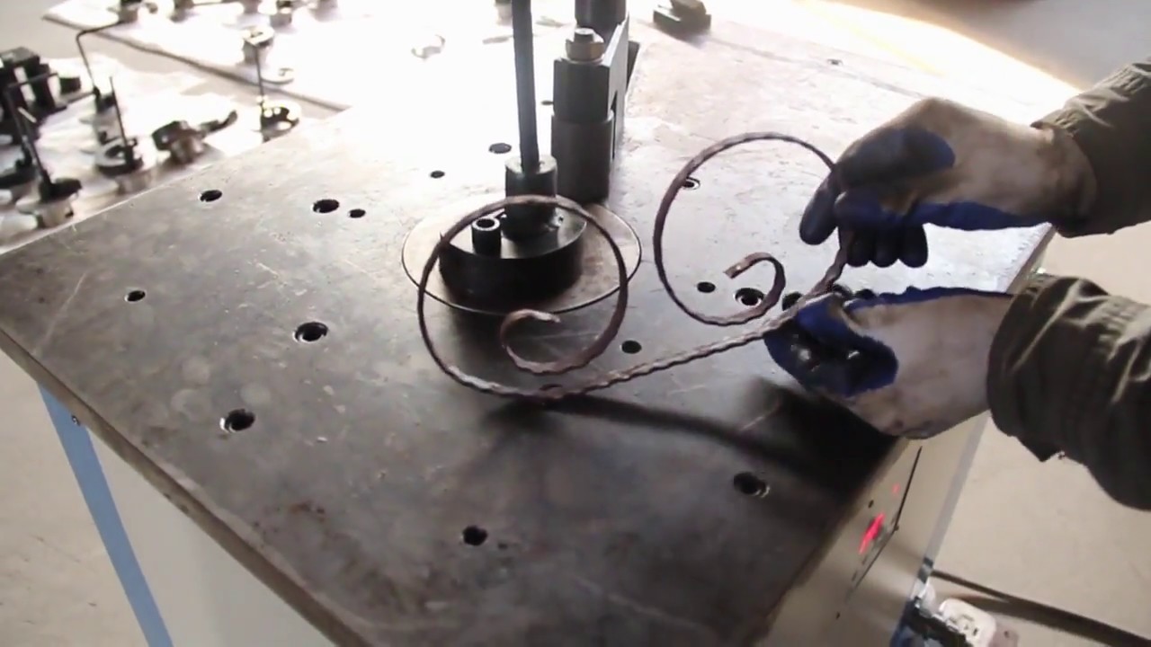 DH-DW16E Wrought Iron Scroll Bender Machine - YouTube