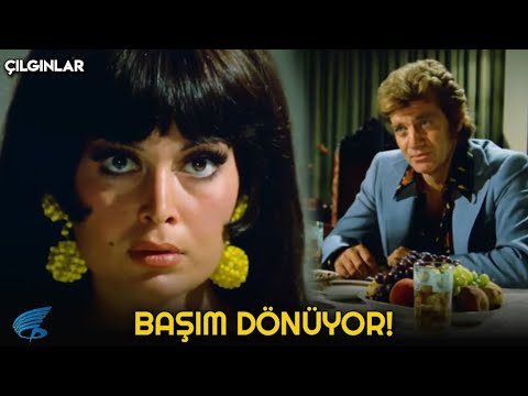Çılgınlar | Orhan, Selma'yı Sarhoş Etmeye Çalışıyor!