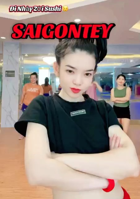Sài Gòn slayyy 😉#Sushi #DinhayzoiSushi #dance #DanceFit #SAIGONTEY ...