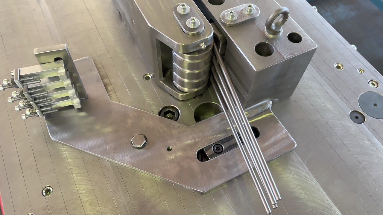TOOLING FOR BENDING STEEL RODS WITH SIMASV BENDING PRESS - YouTube