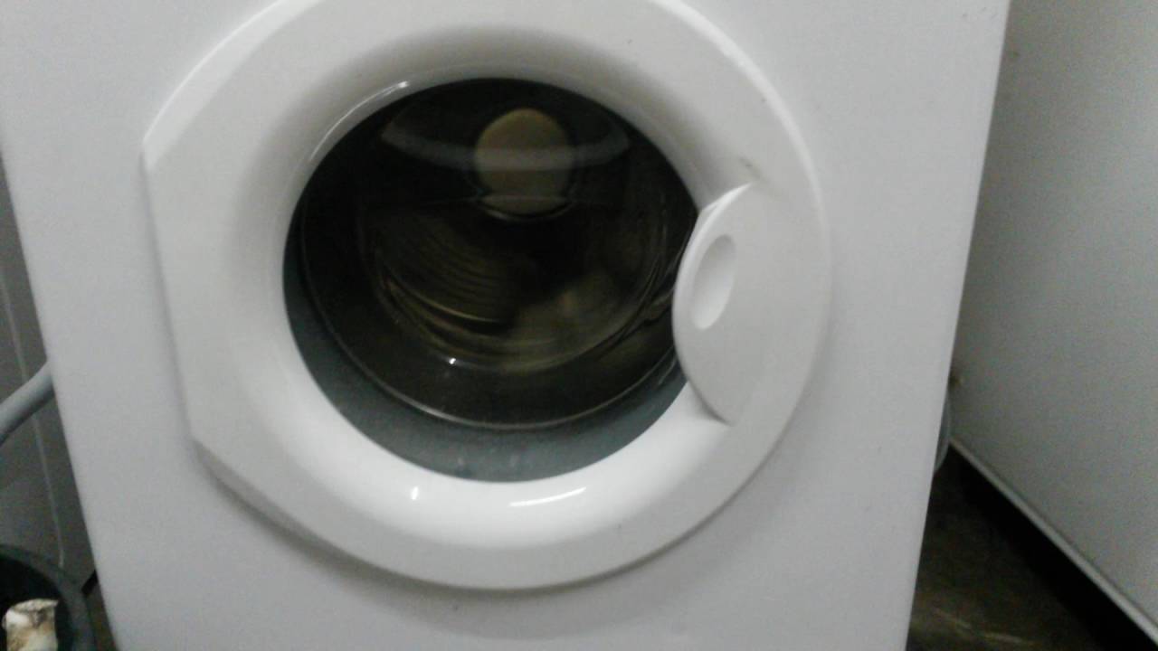Hotpoint First Edition WMA10 test spin at BHF - YouTube