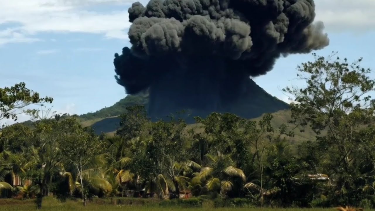 Musuan Peak Volcano Eruption in Maramag, Bukidnon - YouTube