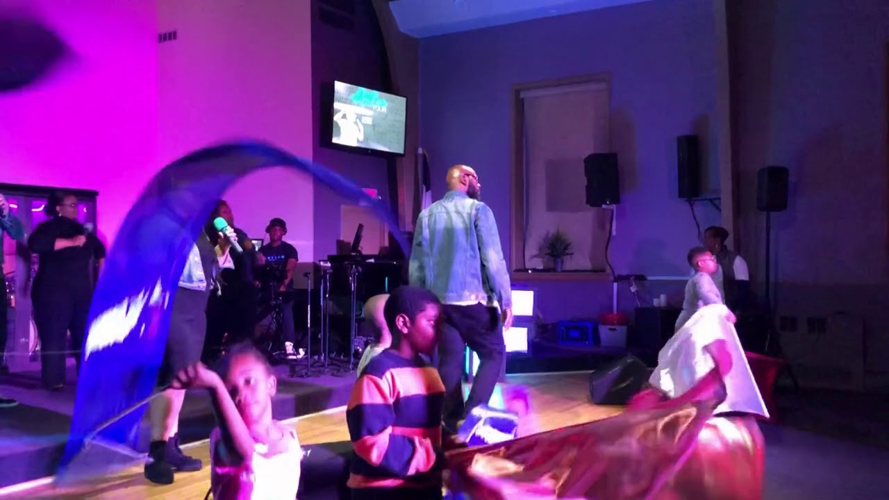 Aaron Clark and Ministry- Victory Shout - YouTube