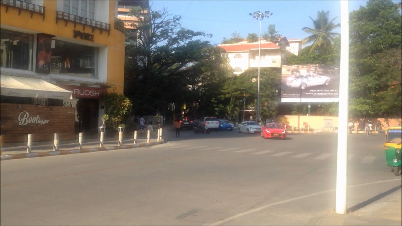 Supercars on a Sunday evening at UB city, Bangalore - YouTube