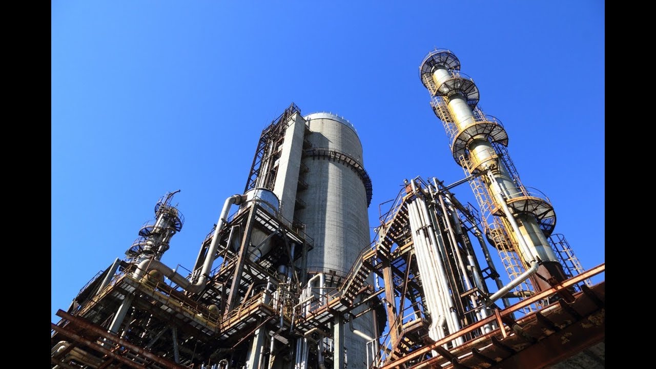 Distillation: Common Types of Trays - YouTube