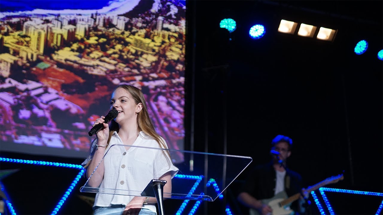 Testimony Time - Summer Davis - YouTube