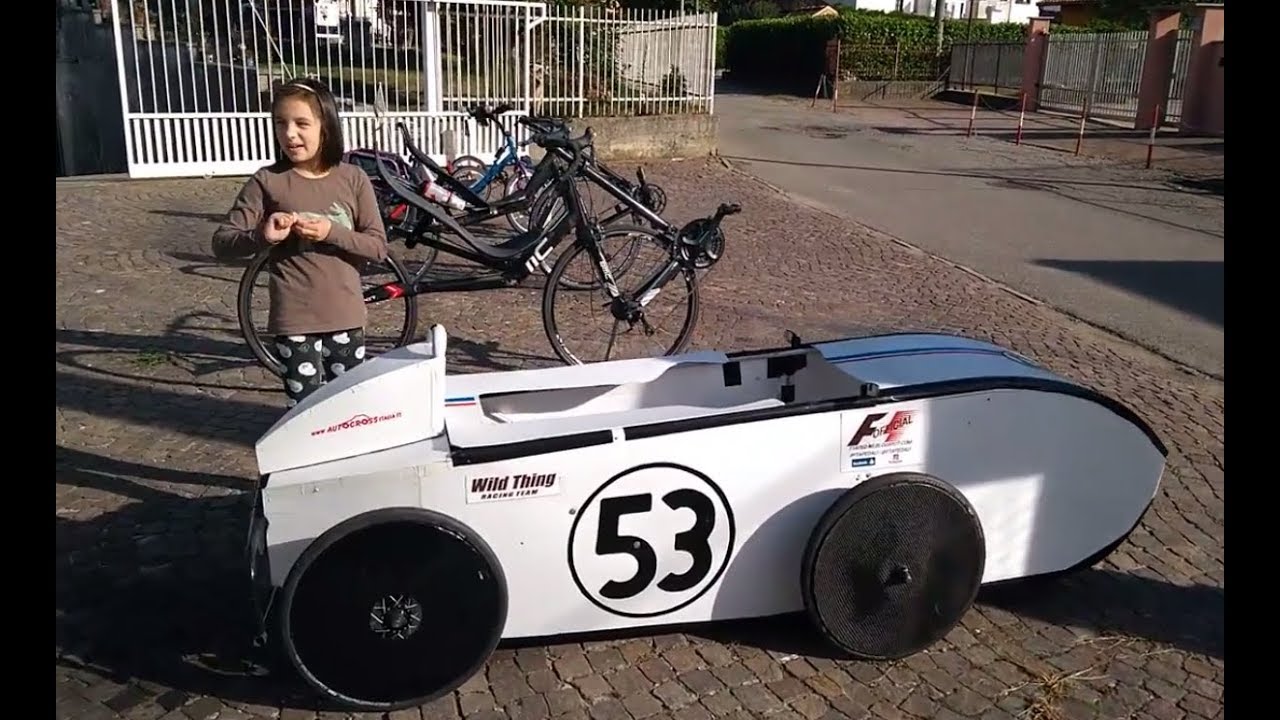 Video bonus di presentazione di bici reclinate Recumbent bike for ...