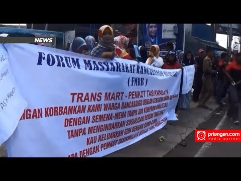 Transmart Tasik Diprotes Warga Setempat - YouTube