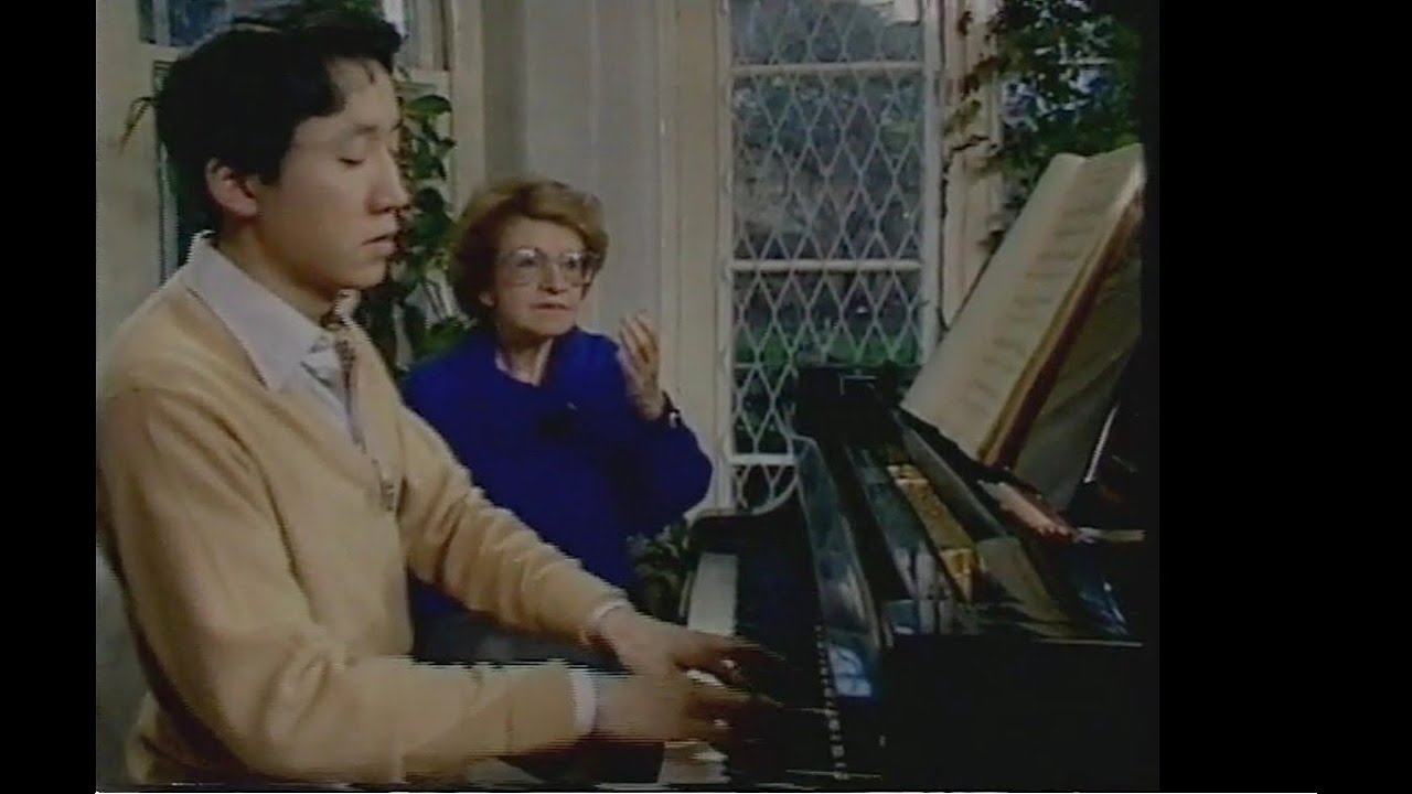 Maria Curcio - piano teacher, her life and musical philosophy (part 1 ...