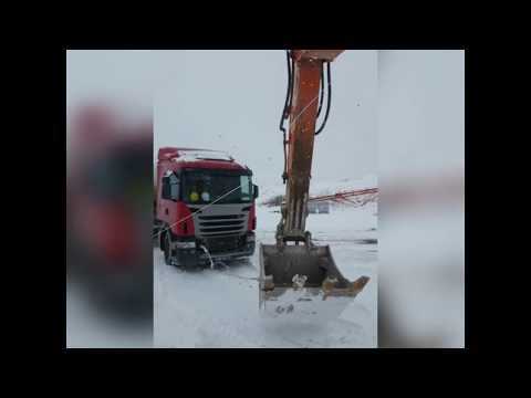 Truck Towing in Snow!