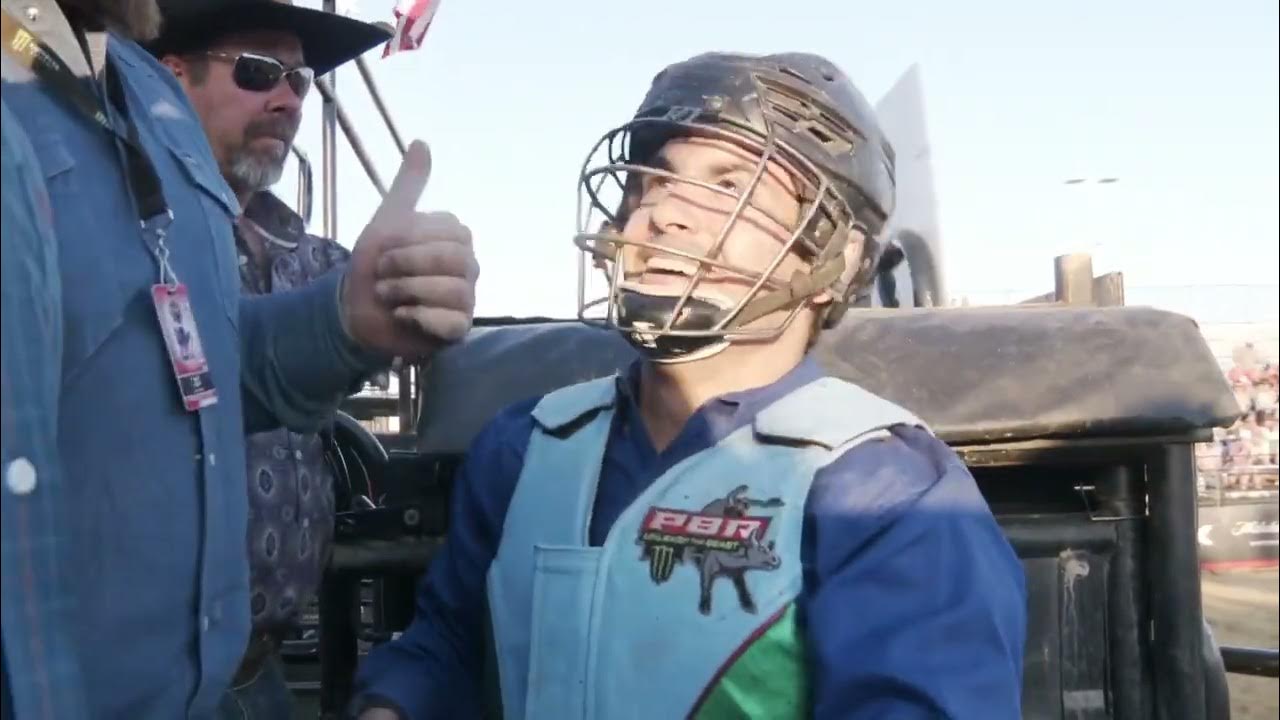 Alex Cerqueira rides Ready Teddy 84.5 at PBR Ocean City Classic Round 1 - YouTube